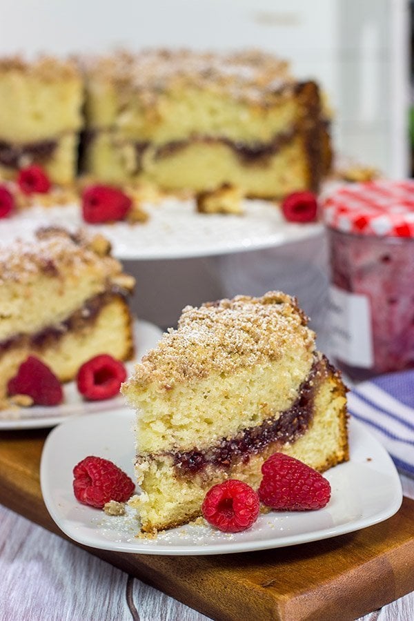 Raspberry Jam Filled Coffee Cake | Perfect for weekend brunch!