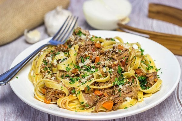 Beef Short Rib Bolognese | Delicious winter comfort food recipe!