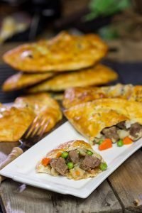 Steak and Ale Hand Pies | Delicious cold weather comfort food!