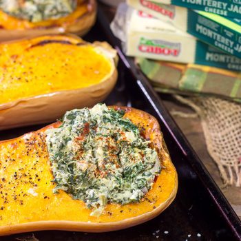 Spinach Artichoke Stuffed Squash | Fun (and tasty!) Autumn recipe
