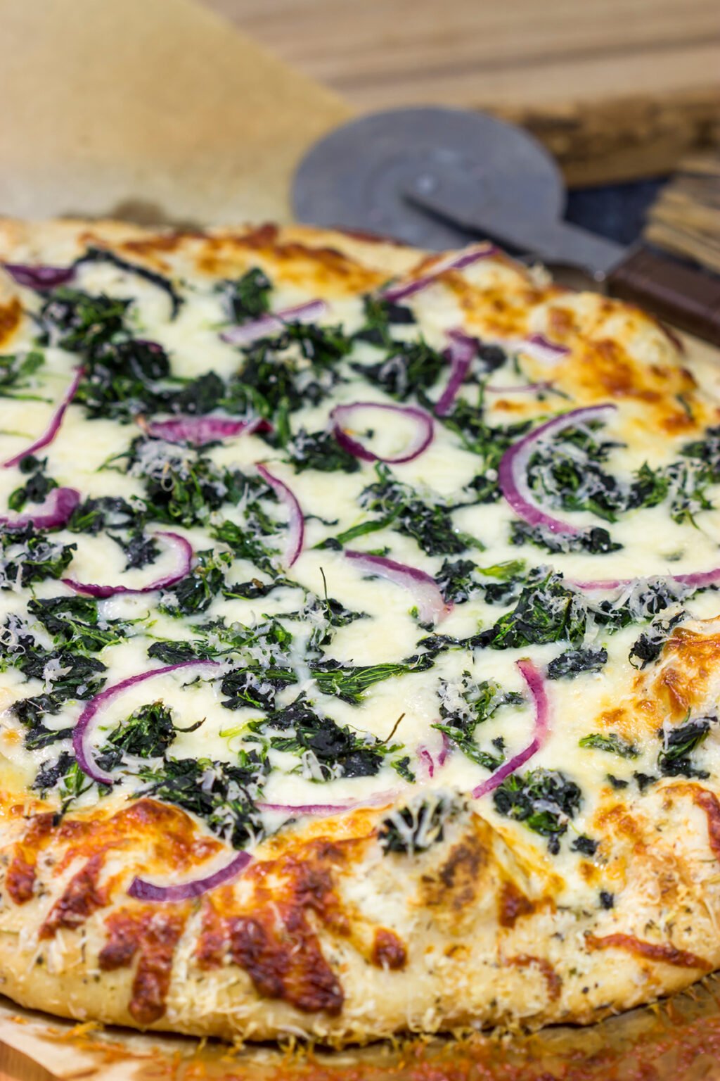 Spinach Ricotta Pizza | Mix up pizza night with this tasty recipe!