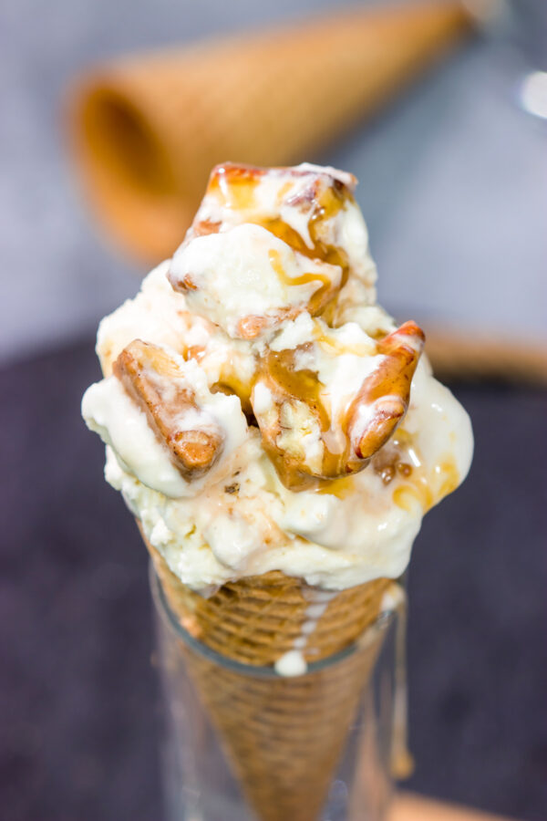 Caramel Praline Ice Cream | Spicedblog