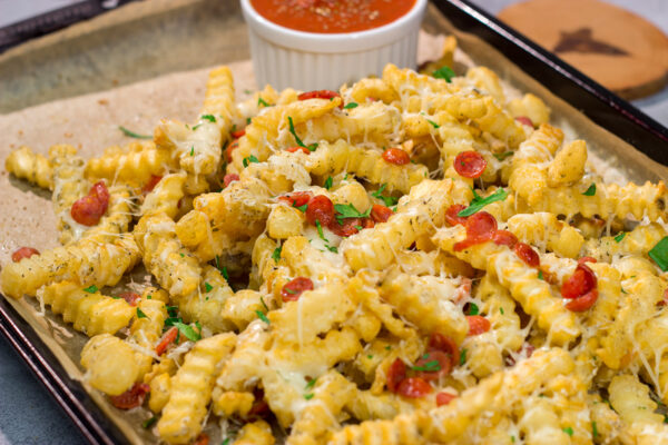 Pepperoni Pizza Fries | Spicedblog