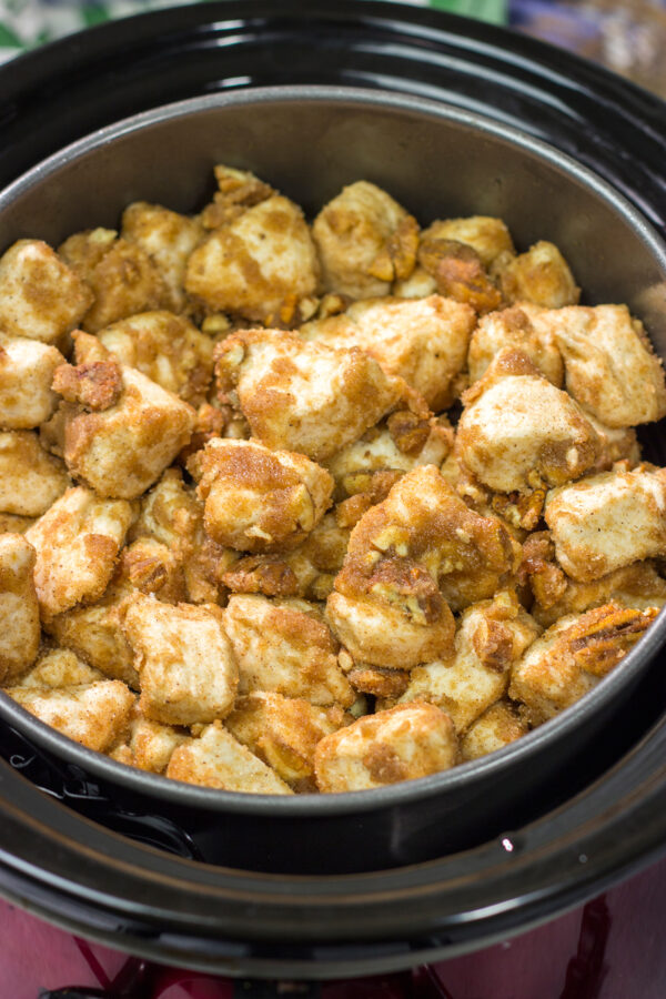 Slow Cooker Monkey Bread | Spicedblog